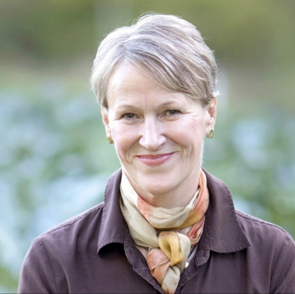 About - Jennifer Maki